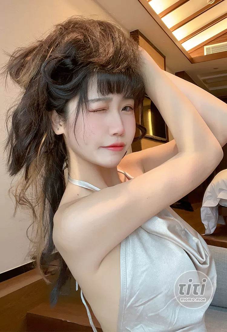 不呆猫 – NO.29 浴室人妻 [42P3V-1.60GB] – Titi 社