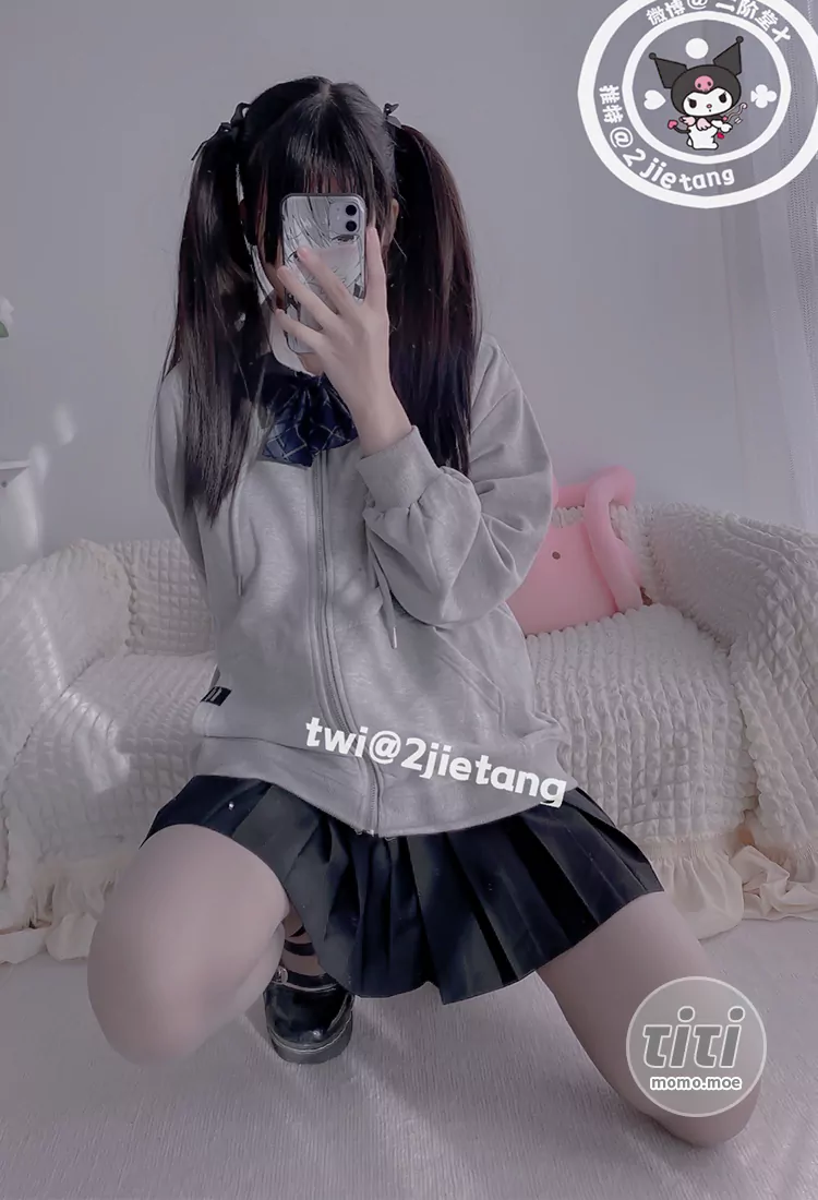 二阶堂 (2jietang) – NO.016 灰色外套 [105P-43M] – Titi 社