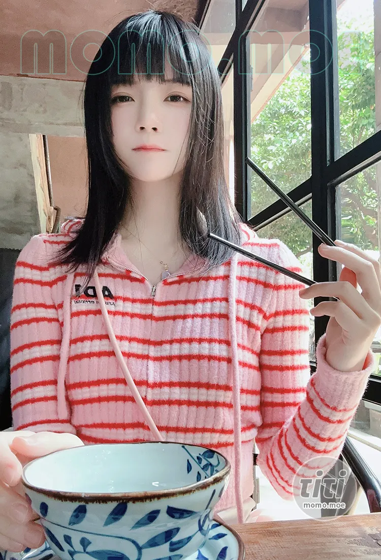 桜桃喵 – NO.168 条纹毛衣 [22P-98MB] – Titi 社