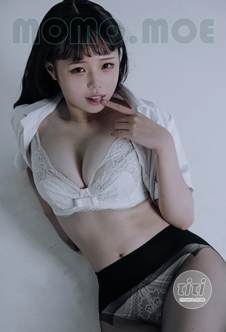 七月喵子 – NO.041 jk黑丝 [31P-172MB] – Titi 社