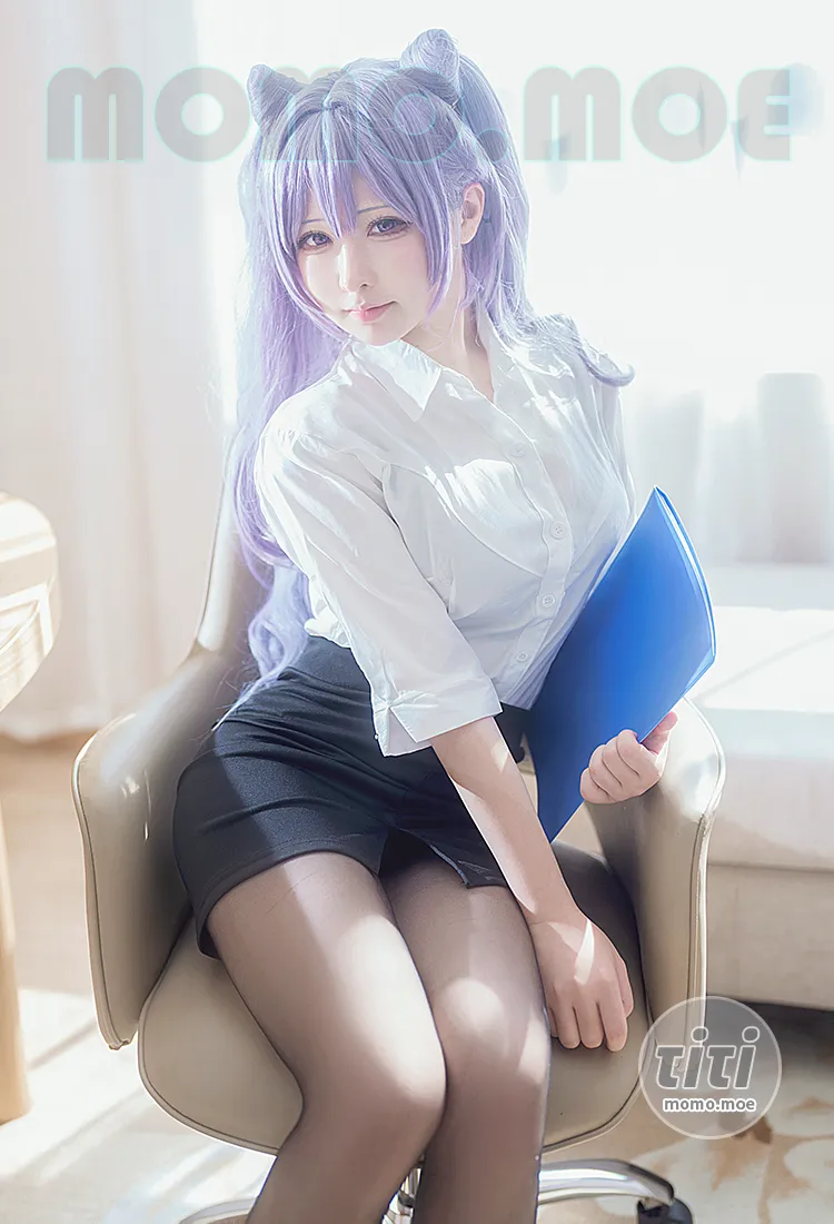 樱梨梨 – NO.004 刻晴秘书 [23P-165MB] – Titi 社